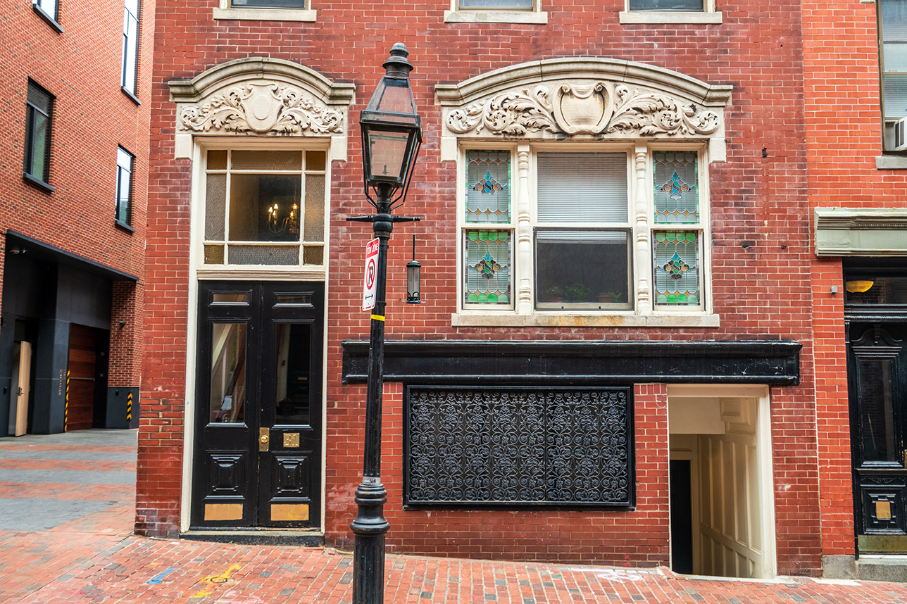 31 Temple Street | Boston Apartments in Beacon Hill
